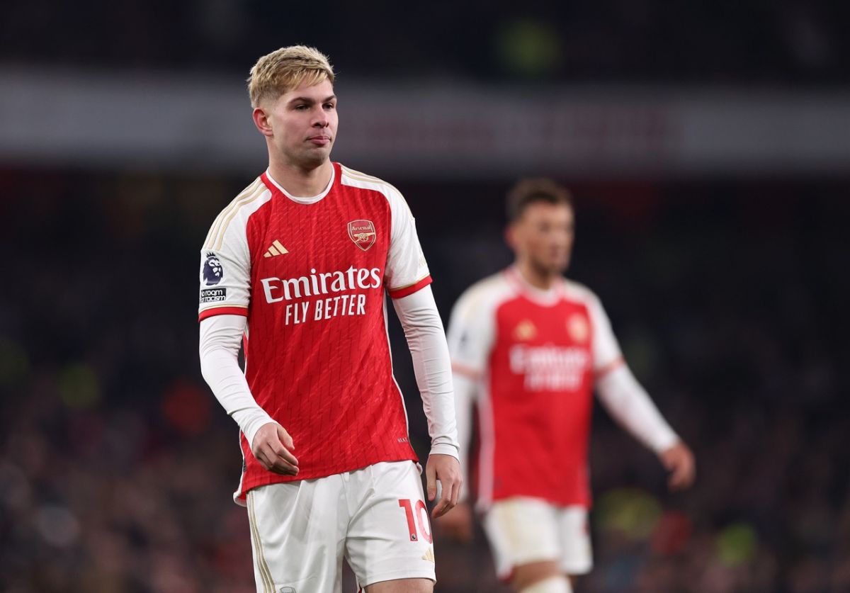 Arsenal attacker completes move and Newcastle target England star ...