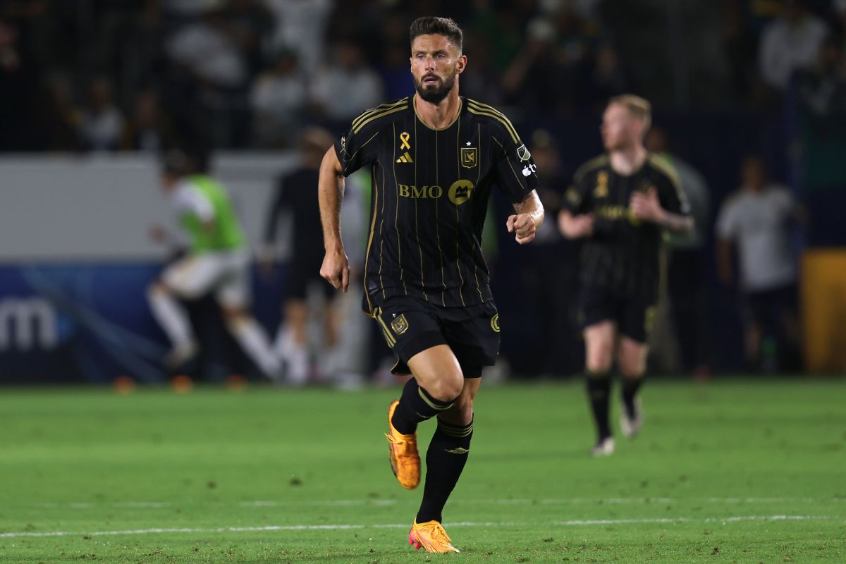 Olivier Giroud on his dream MLS move to Los Angeles and how he reacted to an earthquake and the ...