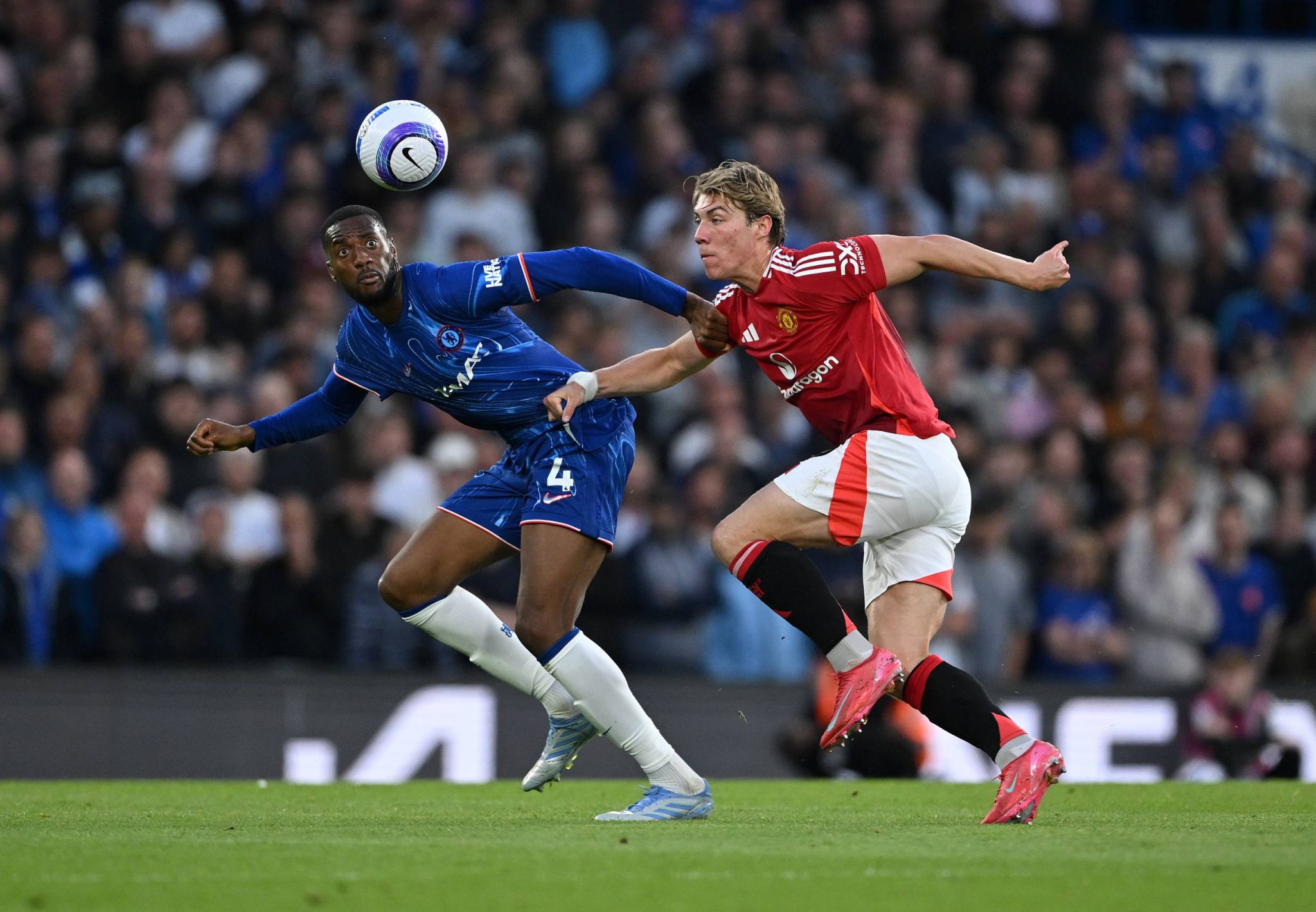 Chelsea v Man Utd LIVE - team news, updates and post-match reaction ...