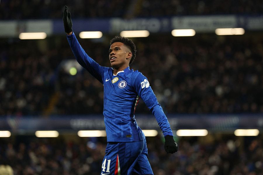 Chelsea star back in training but several players miss session ahead of ...