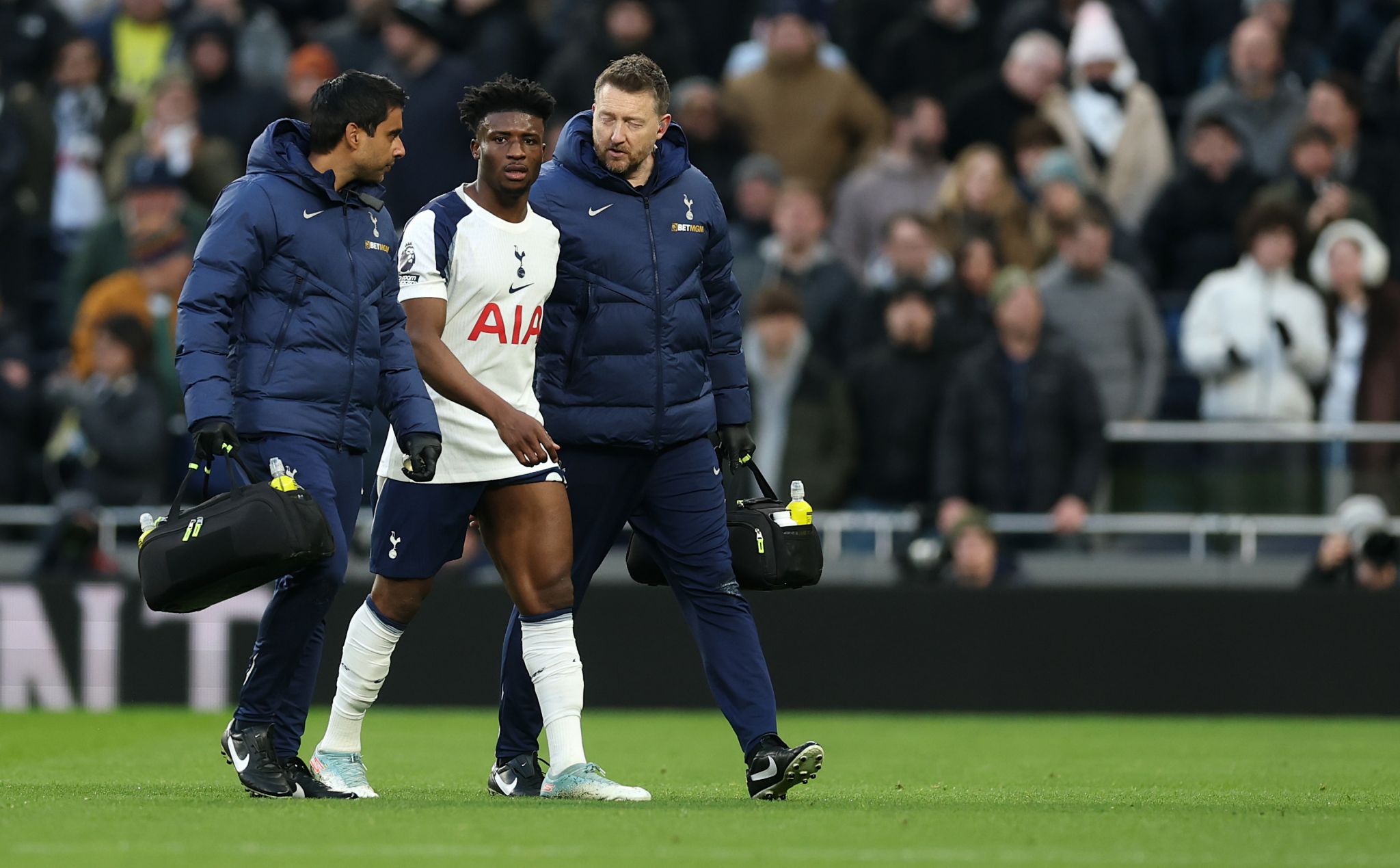 Frank confirms double Spurs injury blow - and provides big update on ...