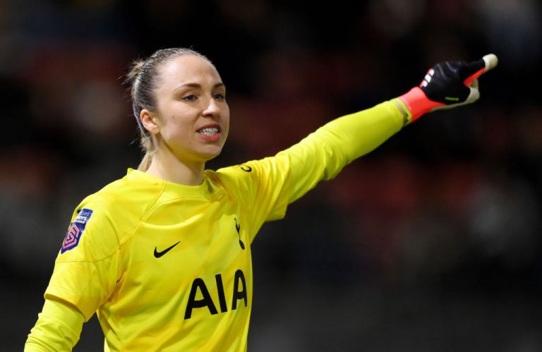 Arsenal strengthen with signing of former Spurs goalkeeper as London ...
